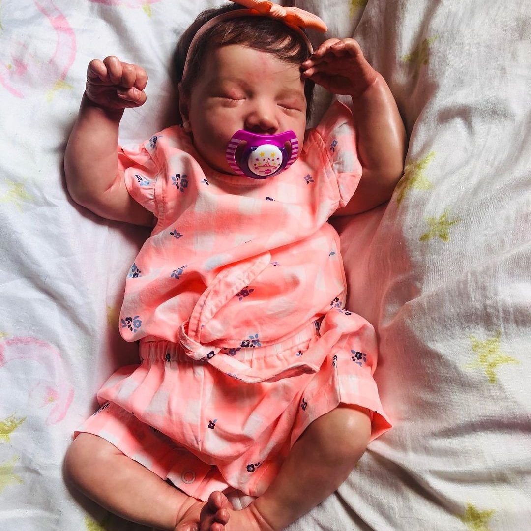 20'' Real Lifelike Reborn Baby Baby Doll Named Lucy